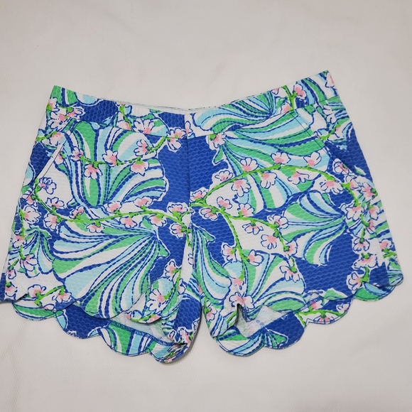 Lilly Pulitzer | Shorts | Lilly Pulitzer Buttercup Shorts Blue Floral ...